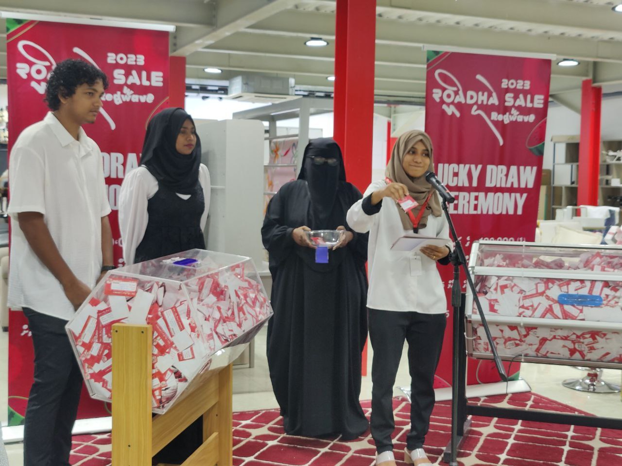 Redwave roadha sale ge naseebu verin hovaifi | Dhauru