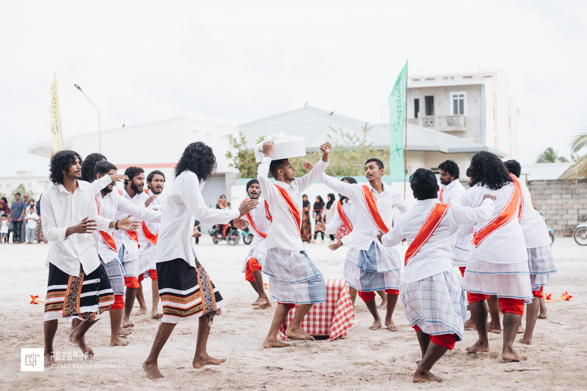 Ekathi boduberu group in miadhu Manadhoo falhufiluvaalaane | Dhauru
