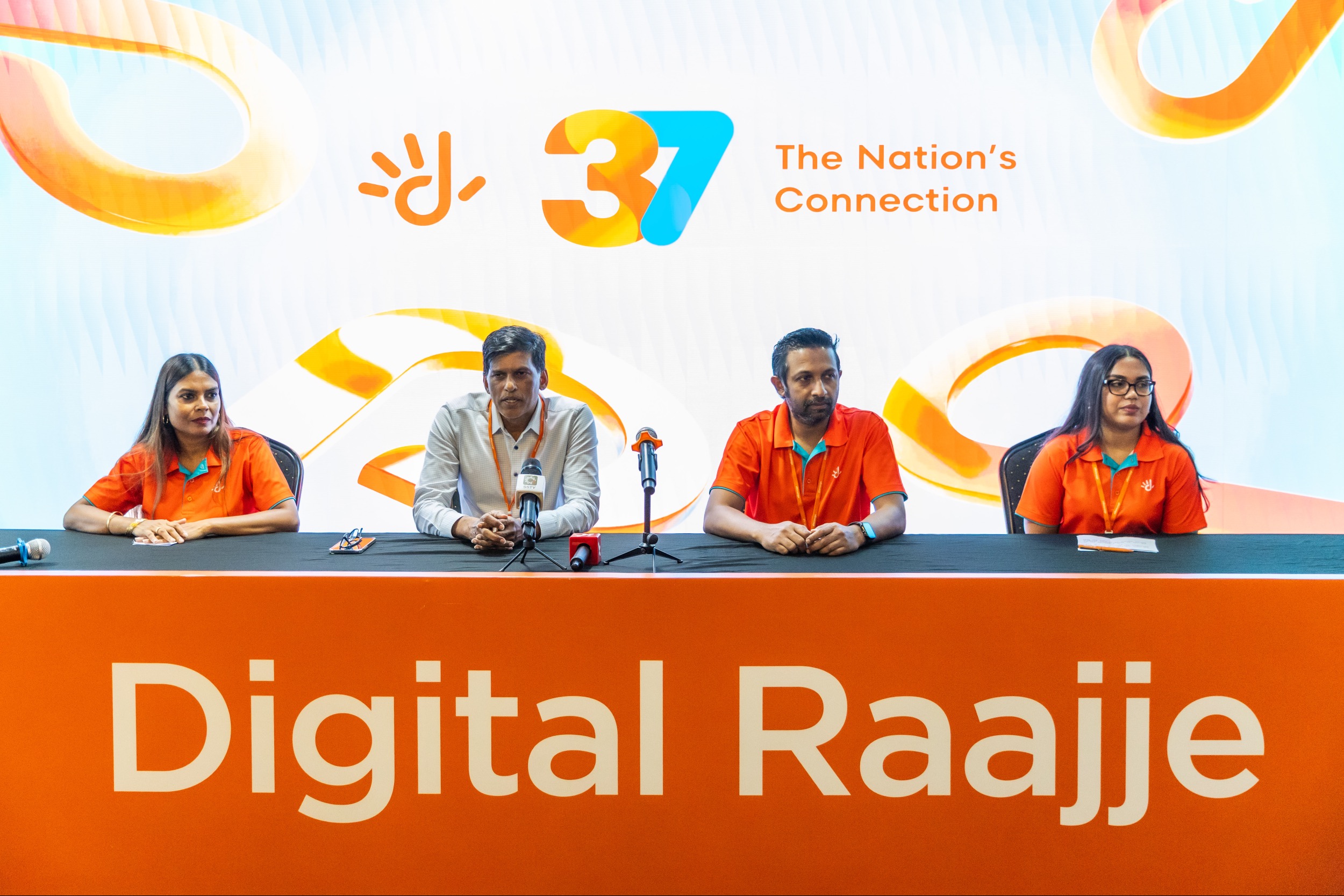 Dhiraagu ah 37 vana aharee dhuvas: Customer innah haassa data pack ...